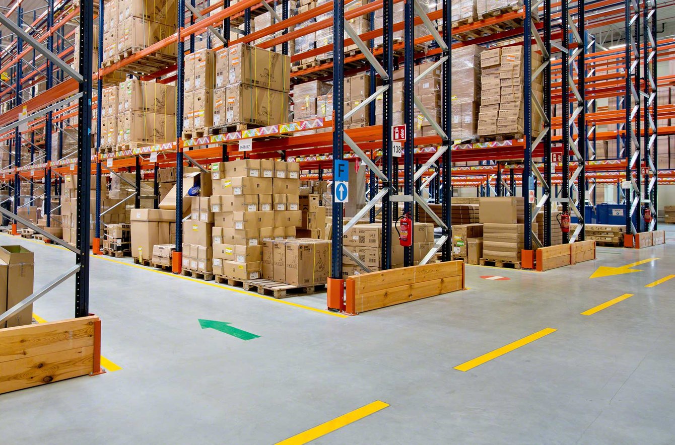 Consejos para la señalización de seguridad en un almacén